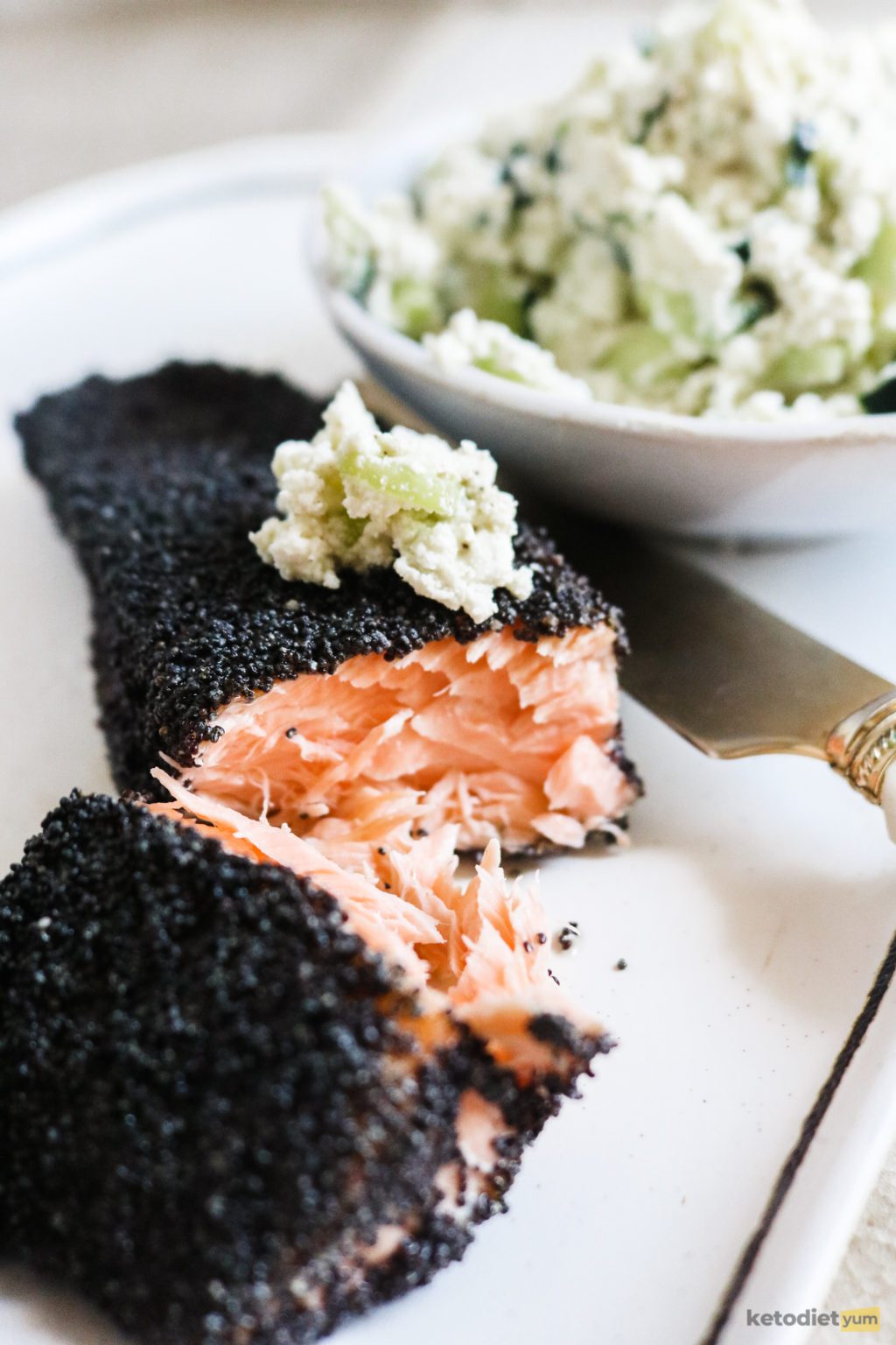 Poppy Seed Crusted Salmon With Goat Cheese Dip - Keto Yum