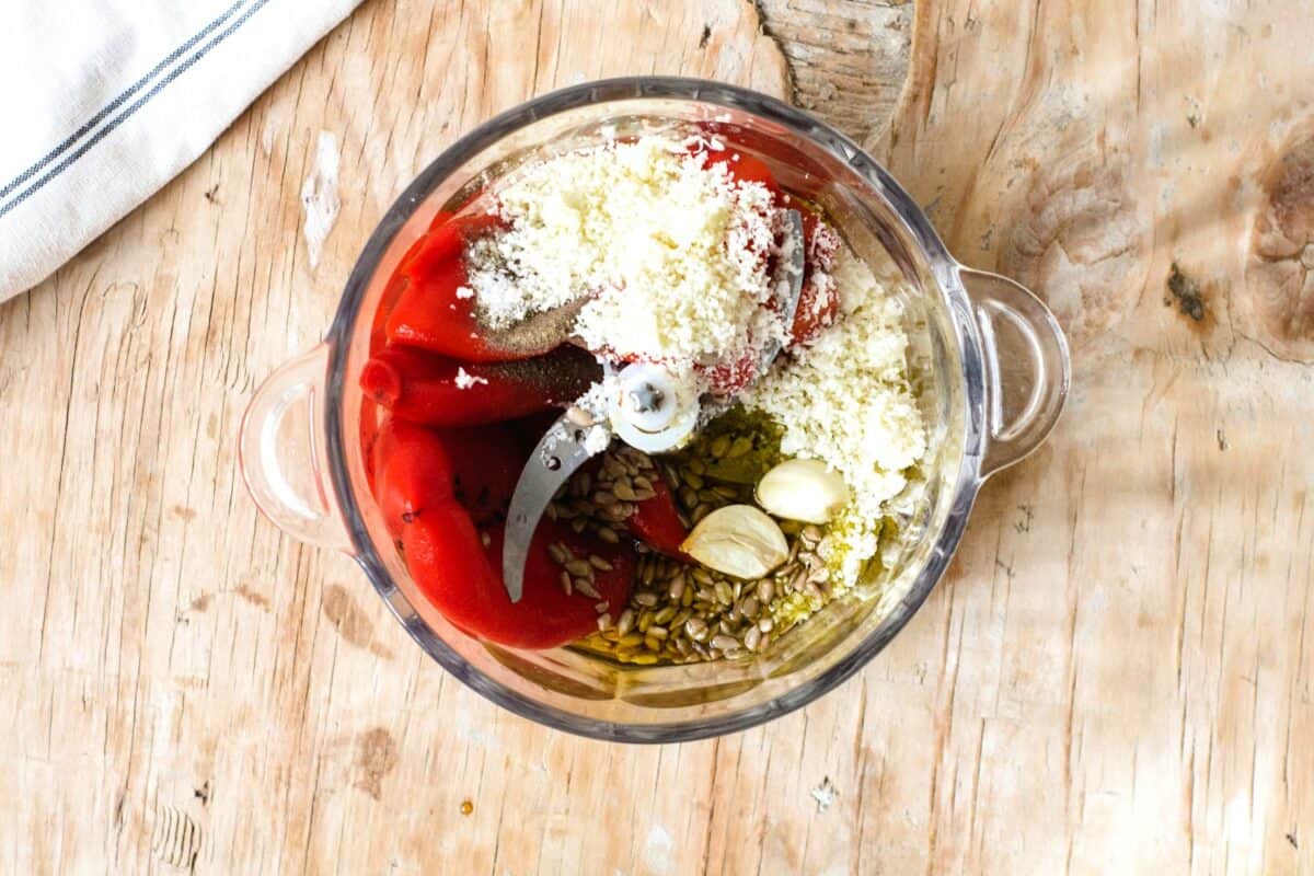 Homemade Roasted Red Pepper Pesto (5 Minutes)